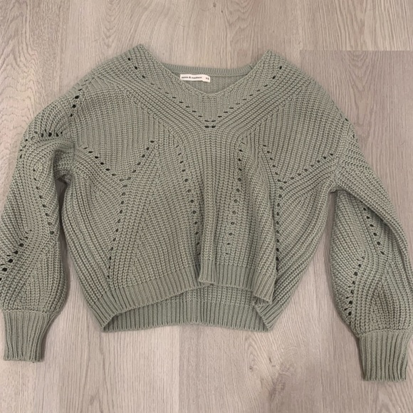 moon & madison | Sweaters | Moon Madison Sweater Xs Sage Green | Poshmark